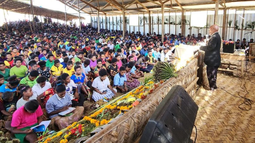Crusade brings revival to thousands of young people in the Middle Ramu ...